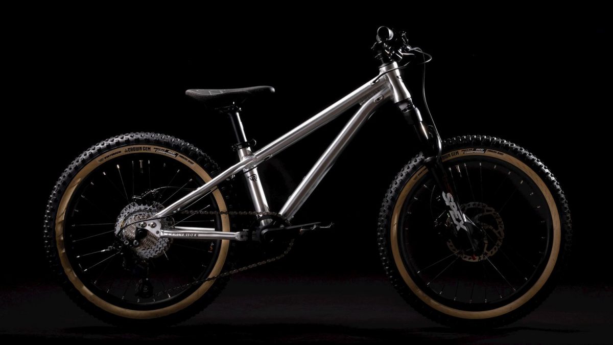 Hellion 20 | Early Rider